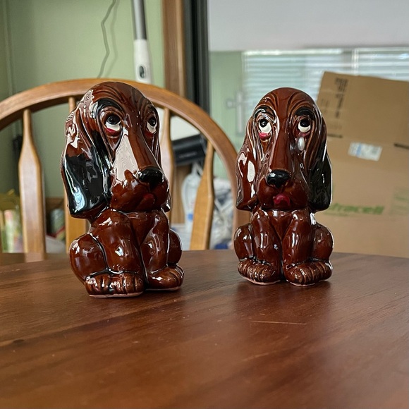Enesco | Dining | Vintage Enesco Red Ware Sad Tear Drop Hound Dogs ...